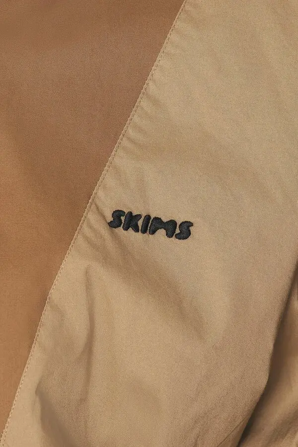 SKIMS Woven Cotton Half Zip Jacket - Desert