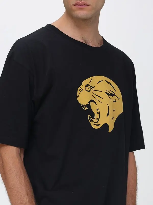 Valentino Garavani Cotton Crewneck T-shirt With Graphic Print And Dropped Shoulders