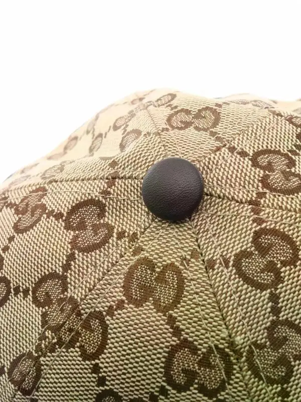 Gucci 2010s Gg Supreme Baseball Cap