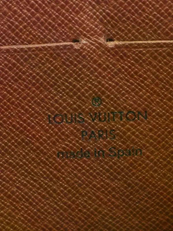 LOUIS VUITTON 2008 Zippy Monogram Wallet - Brown