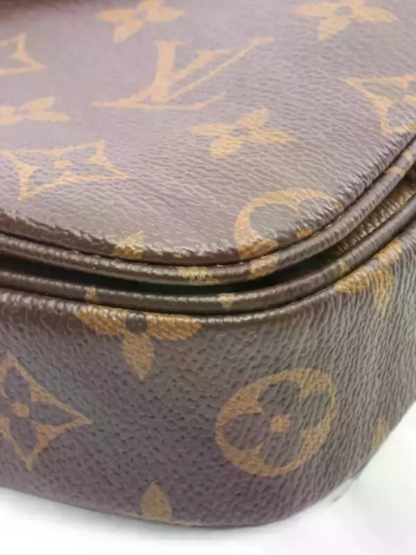 LOUIS VUITTON Pochette Metis Mm Monogram Reverse Shoulder Bag - Brown
