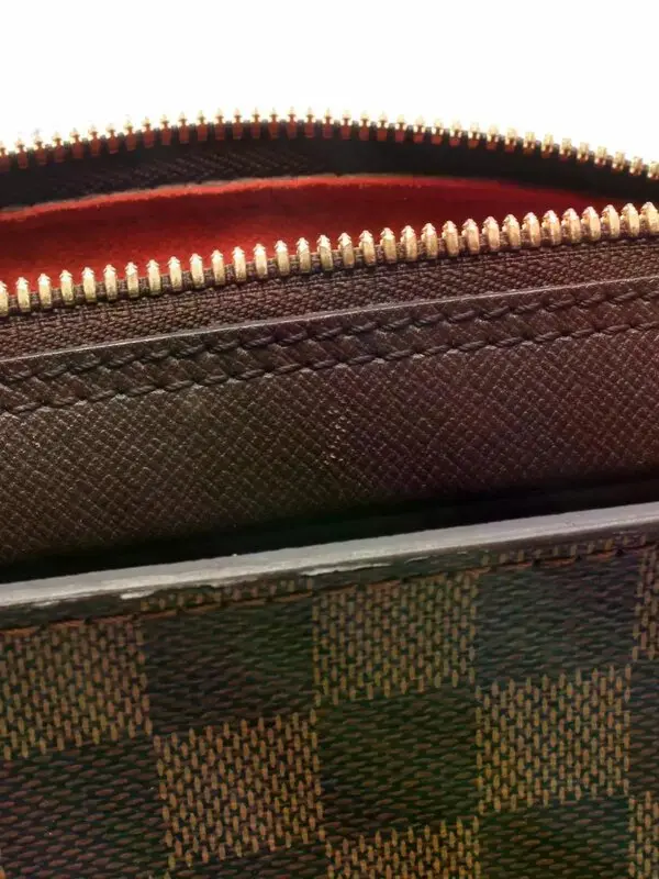 LOUIS VUITTON 2004 Triana Damier Ébène-pattern Handbag