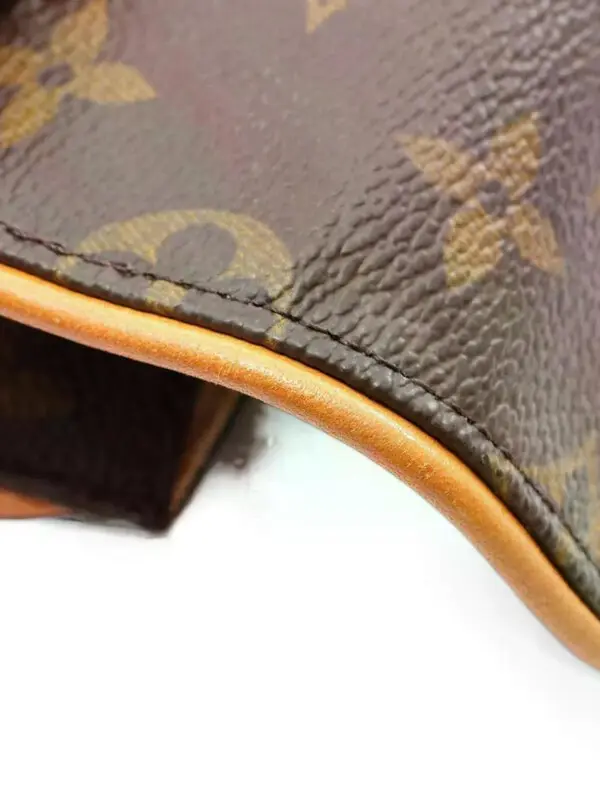 LOUIS VUITTON 2002 Pochette Florentine Monogram Belt Bag