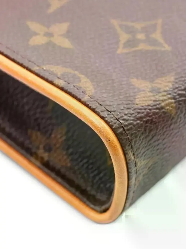 LOUIS VUITTON 2002 Florentine Monogram Belt Bag