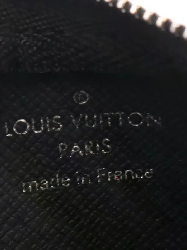 LOUIS VUITTON 2021 Monogram Eclipse Reverse Coin Purse