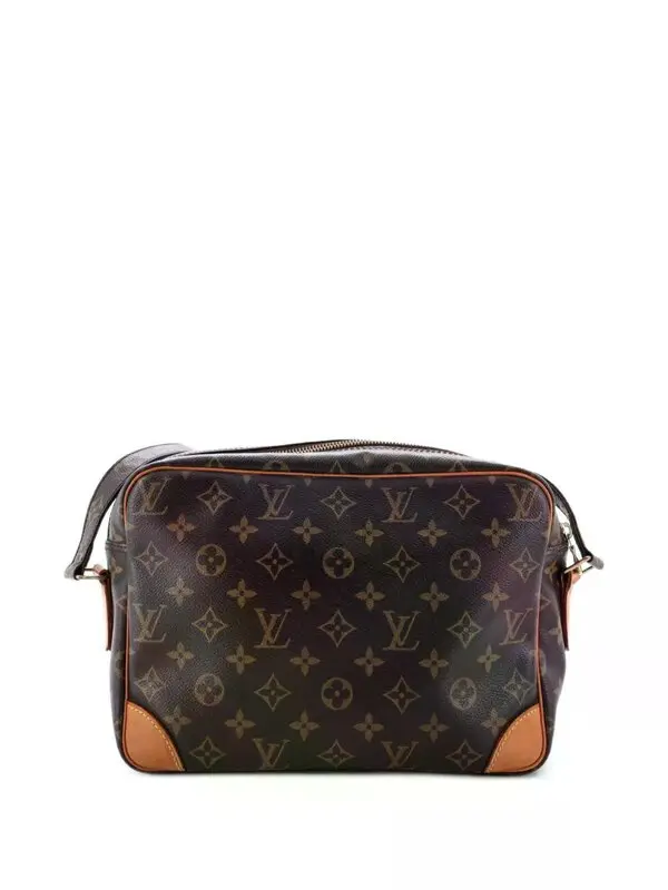 LOUIS VUITTON Monogram Canvas Messenger Bag - Brown