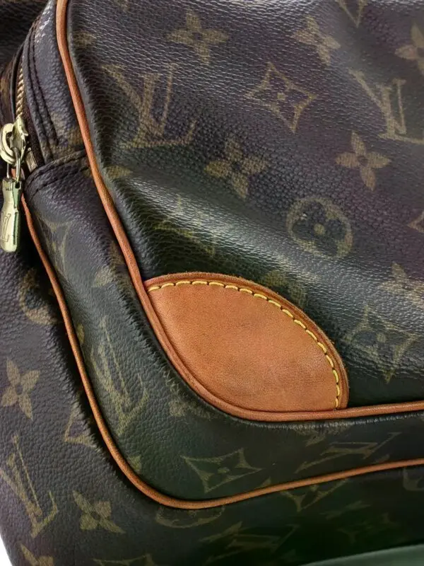 LOUIS VUITTON Monogram Canvas Messenger Bag - Brown