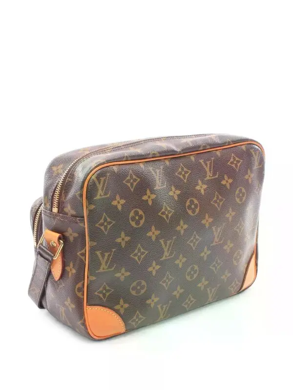 LOUIS VUITTON Nil Monogram Shoulder Bag