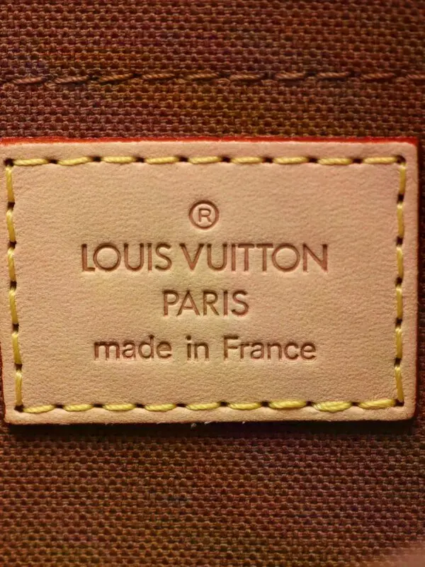 LOUIS VUITTON 2005 Monogram Pochette Murrell Belt Bag