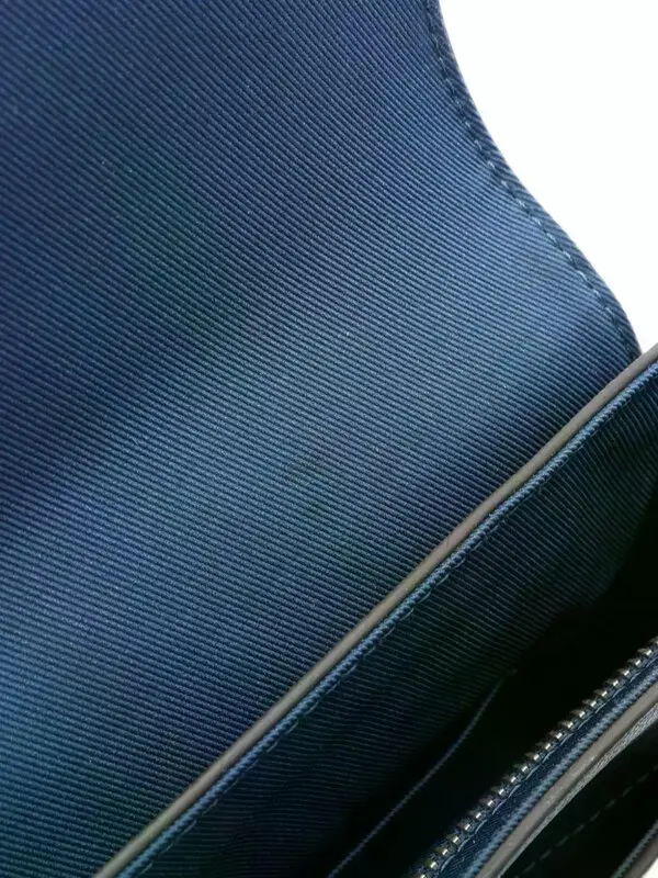LOUIS VUITTON 2016 Mm Roman Taiga Leather Shoulder Bag