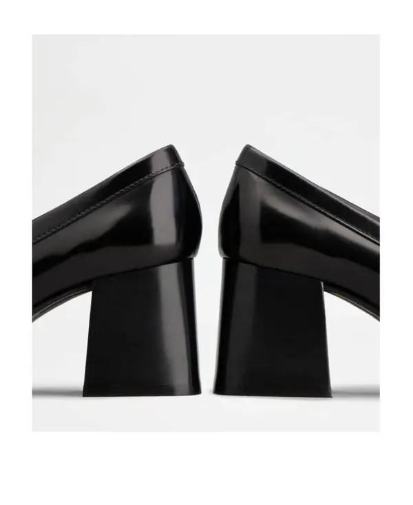 TOD'S Gomma T-chain Detail Pumps