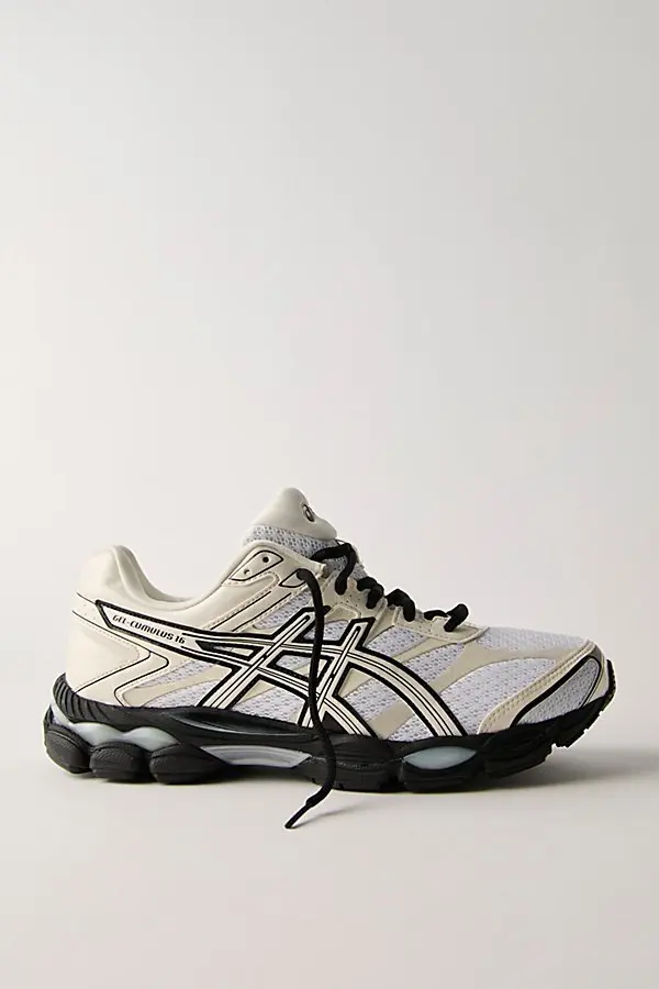 Asics Gel-cumulus 16 Patent Sneakers - White/cream
