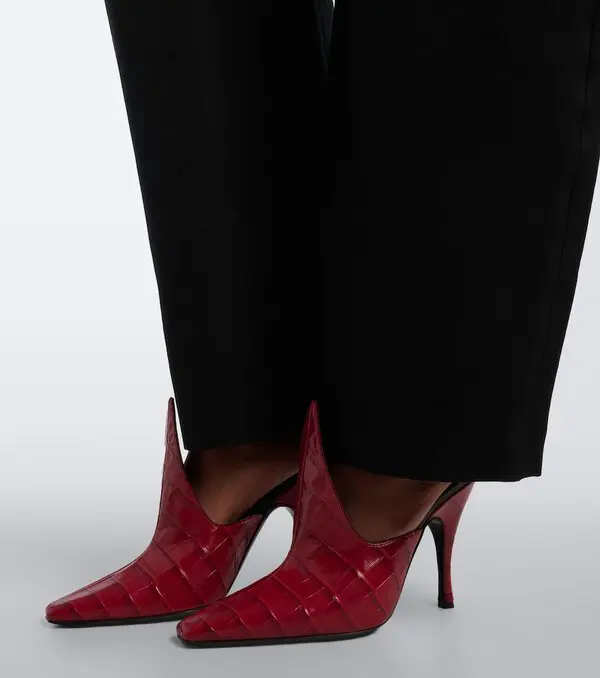 Alaïa V-neck Pointed Toe Mules - Red