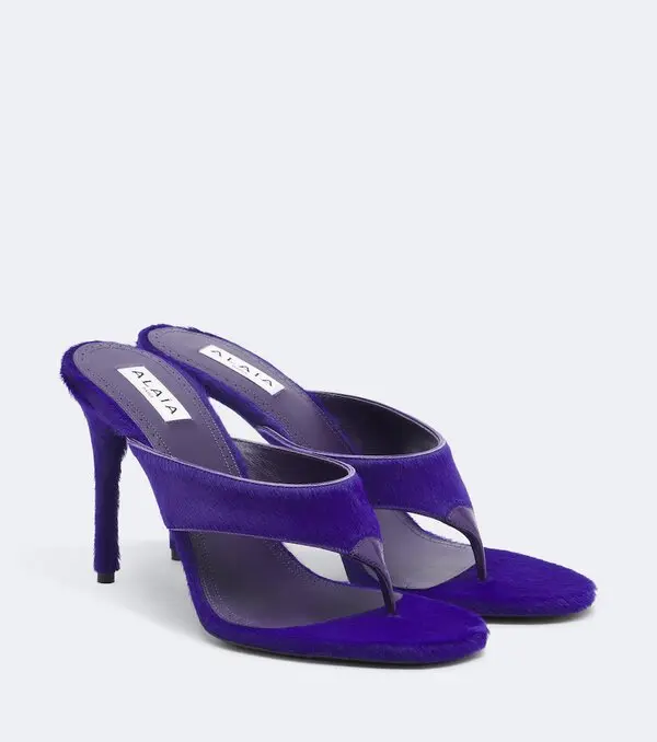 Alaïa Infra Calf Hair Thong Sandals - Purple