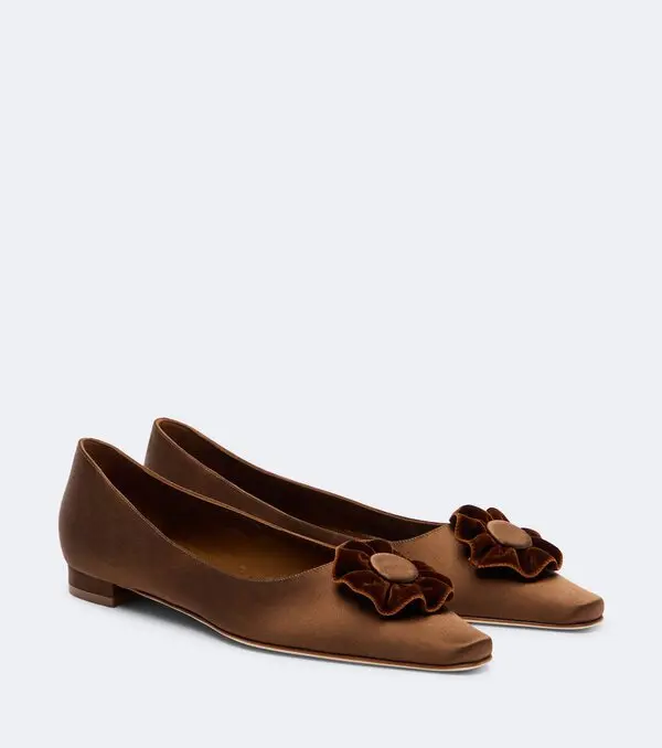 Manolo Blahnik Fortanflat Satin Ballet Flats - Brown
