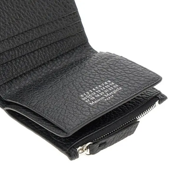 MAISON MARGIELA Four Stitches Leather Booklet Wallet