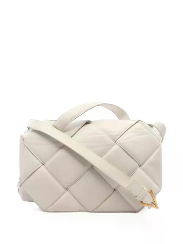 Bottega Veneta 2000s Maxi Intrecciato Shoulder Bag