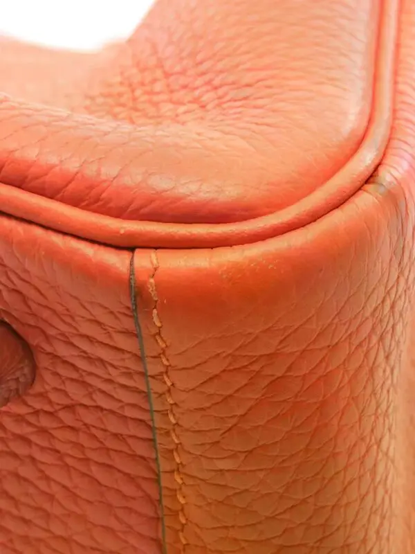 Hermès 26 Lindy Shoulder Bag - Orange