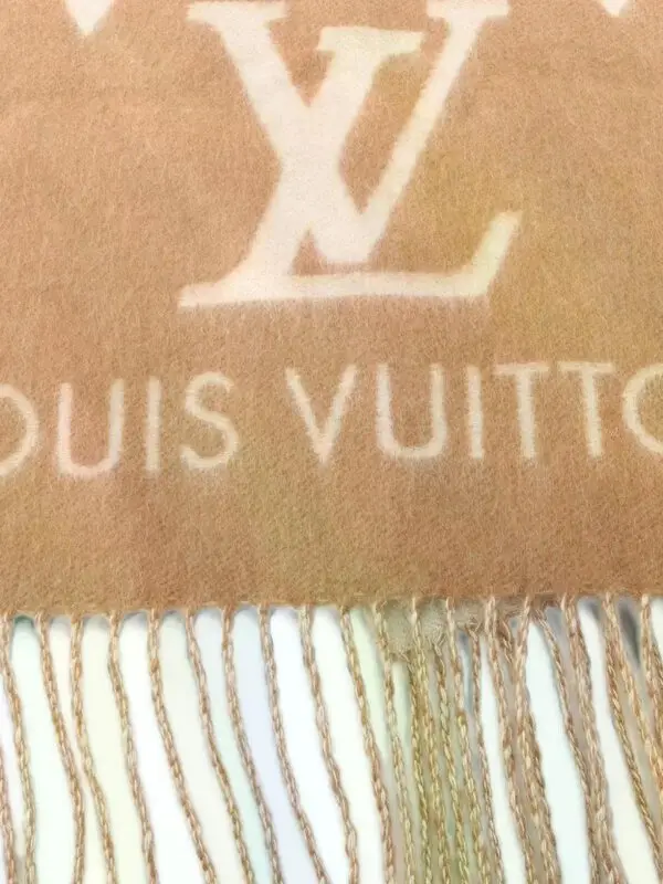 LOUIS VUITTON 2021 Reykjavik Monogram Scarf