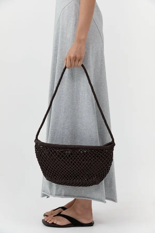 ST. AGNI Mesh Crescent Bag
