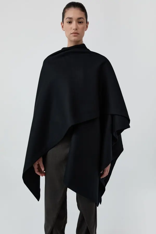 ST. AGNI Wool Twill Poncho