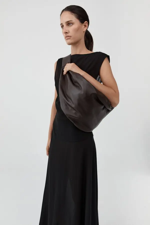 ST. AGNI Large Crossbody Bag