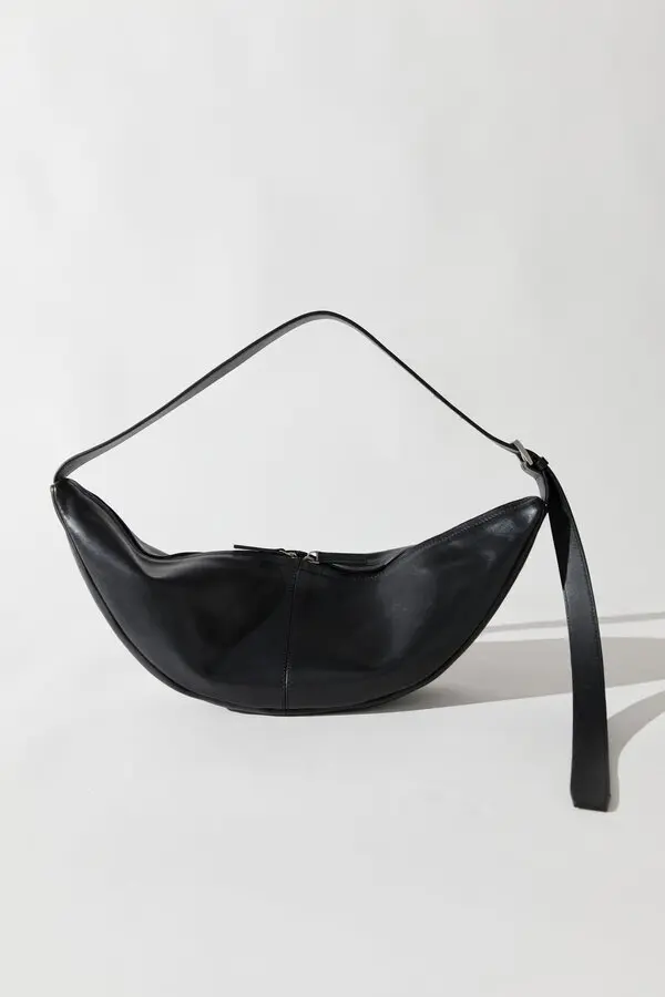ST. AGNI Adjustable Slim Crescent Bag