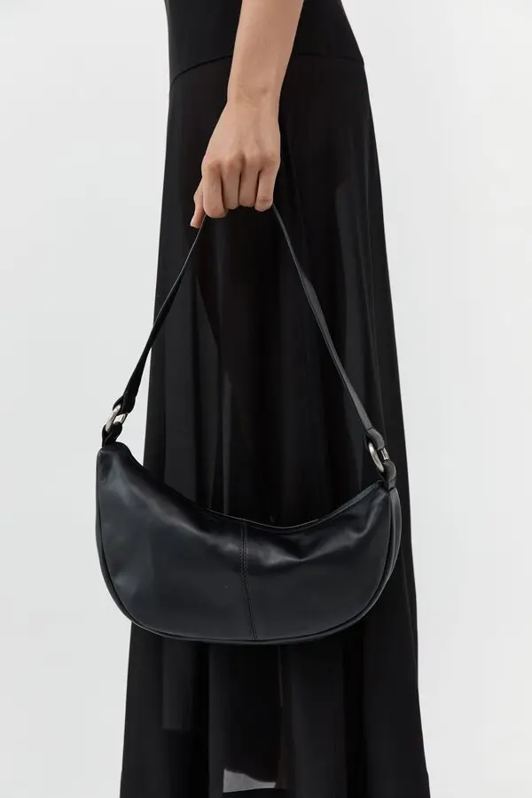 ST. AGNI Utility Crescent Bag