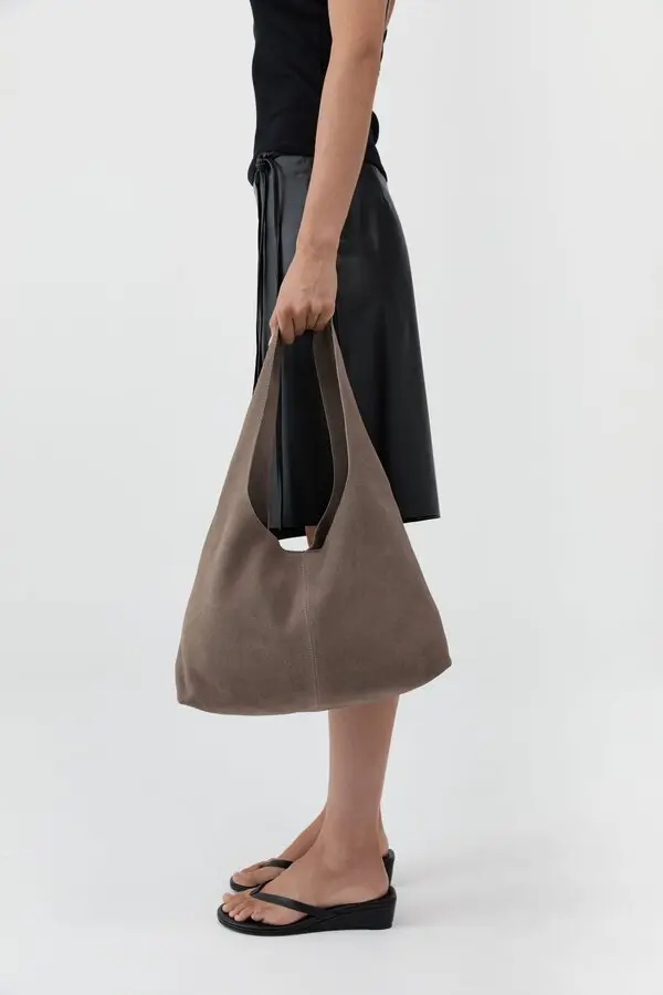 ST. AGNI Suede Soft Bag - Pebble