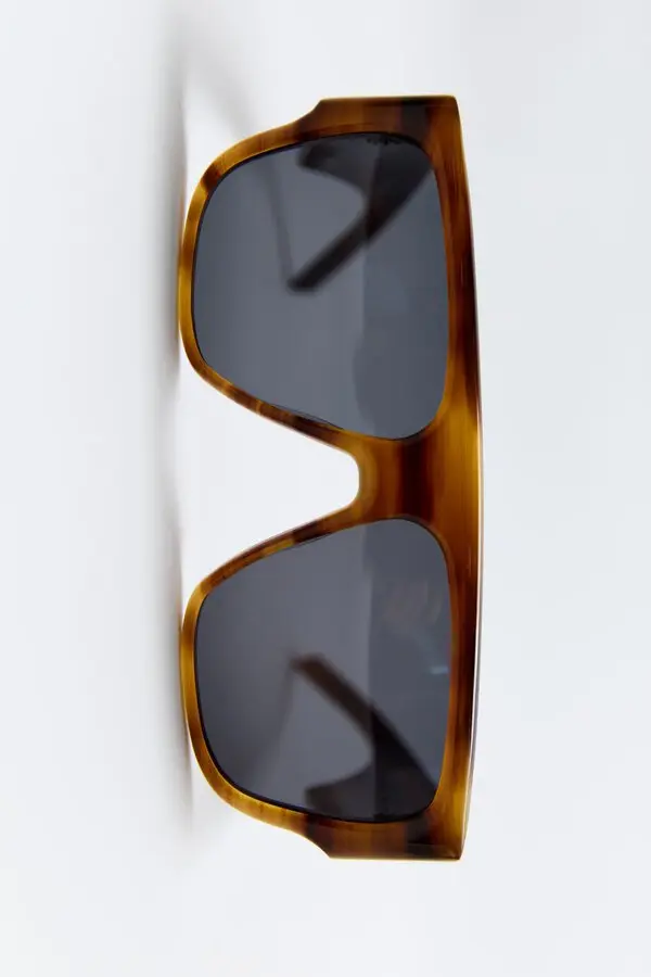 ST. AGNI Linea Oversized Sunglasses