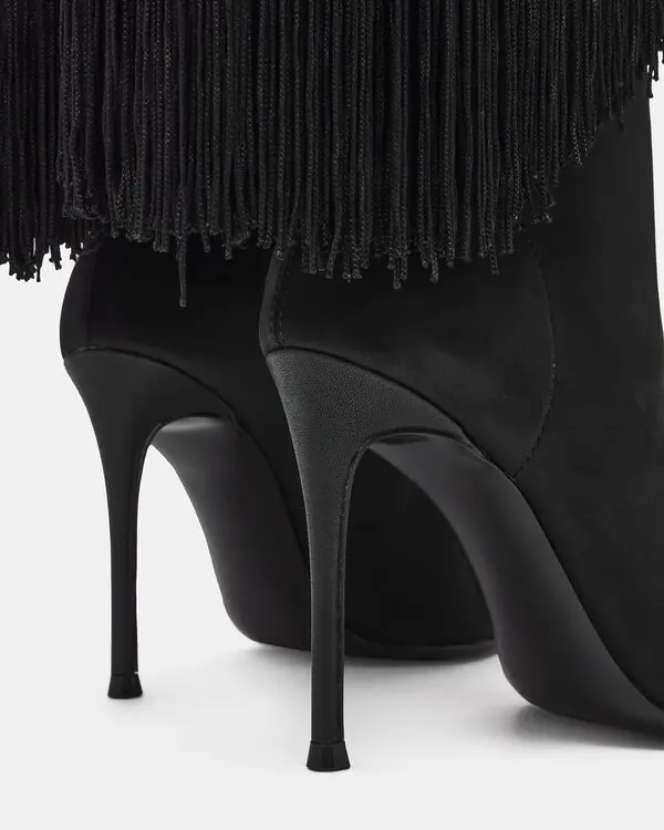 Steve Madden Provoque Pointed Toe Boots