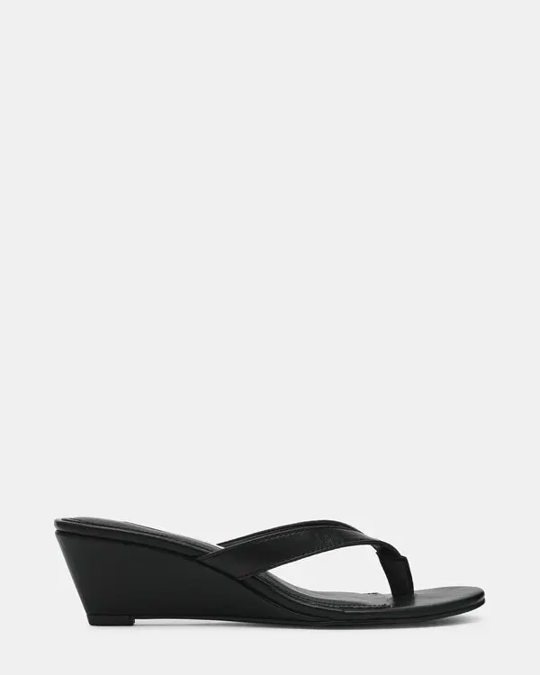Steve Madden Drazer Thong Sandals - Black