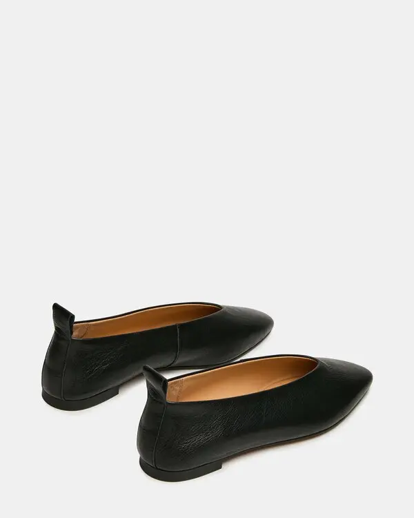 Steve Madden Swanky Almond Toe Ballet Flats