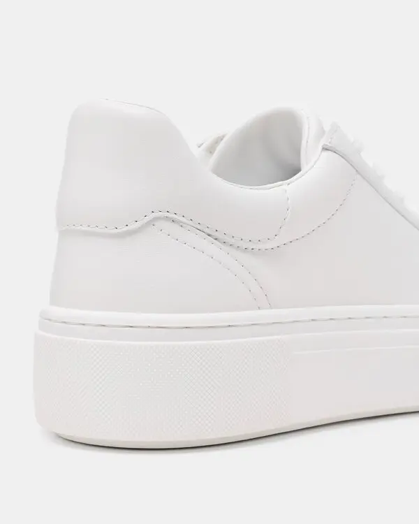 Steve Madden Holli Lace-up Sneakers