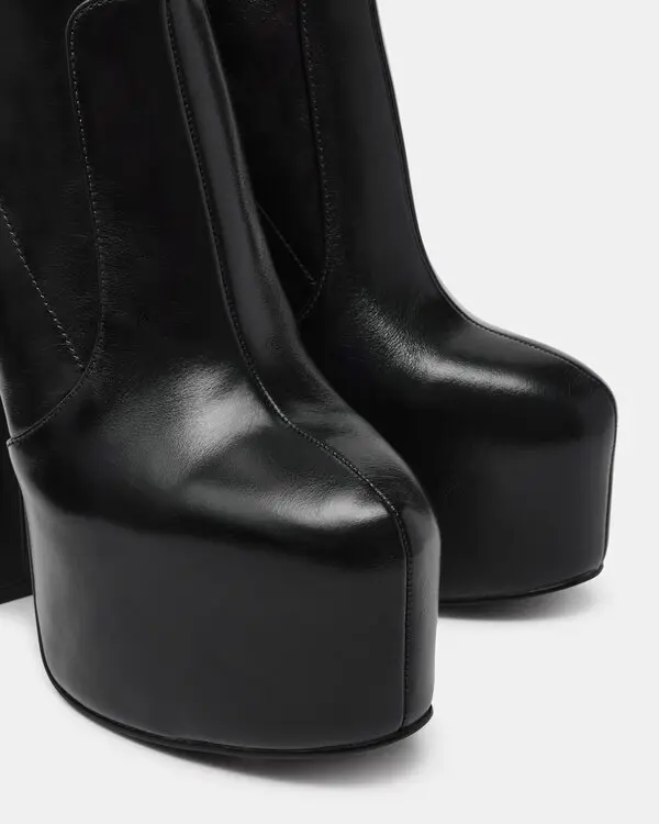 Steve Madden Senara Platform Booties