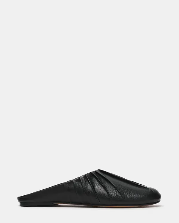 Steve Madden Loom Slip-on Flats