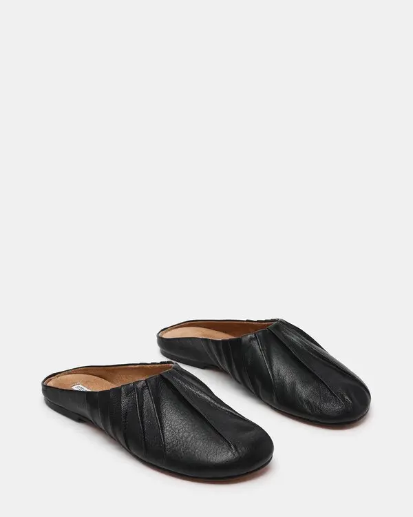 Steve Madden Loom Slip-on Flats