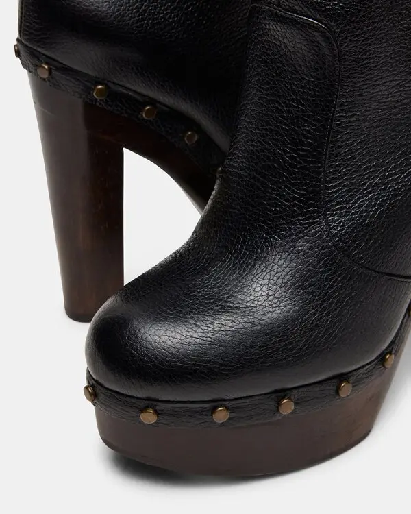 Steve Madden Delmira Block Heel Boots