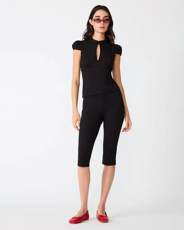 Steve Madden Keyhole Top