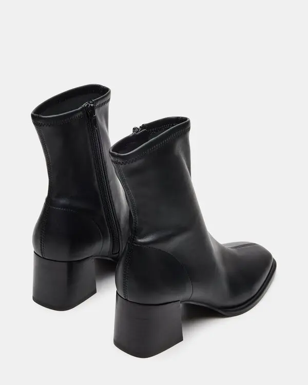 Steve Madden Pammy Block Heel Booties