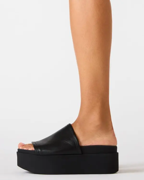 Steve Madden Arwen Mule Sandals