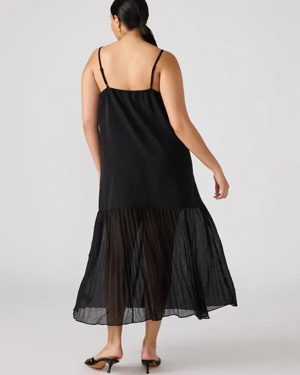 Steve Madden Ember Sleeveless Flowy Dress