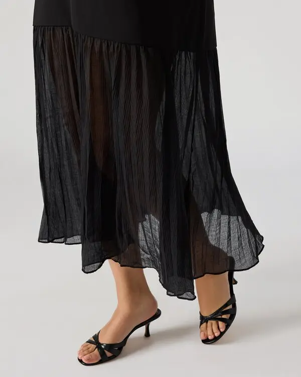 Steve Madden Ember Sleeveless Flowy Dress