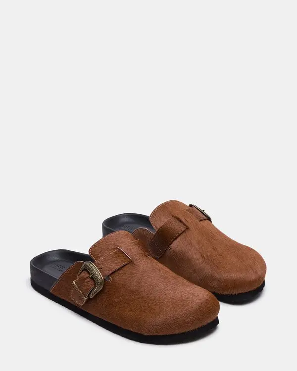 Steve Madden Wooly Buckled Slip-on Casual Shoes - Chestnut