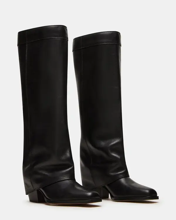 Steve Madden Winnick Block Heel Boots