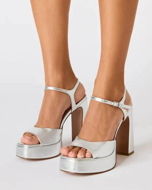 Steve Madden Liandra Block Heels