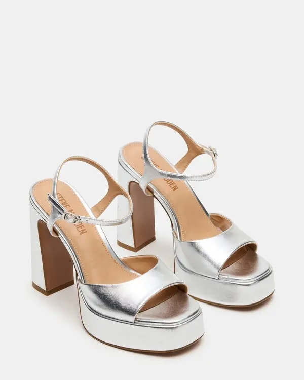 Steve Madden Liandra Block Heels