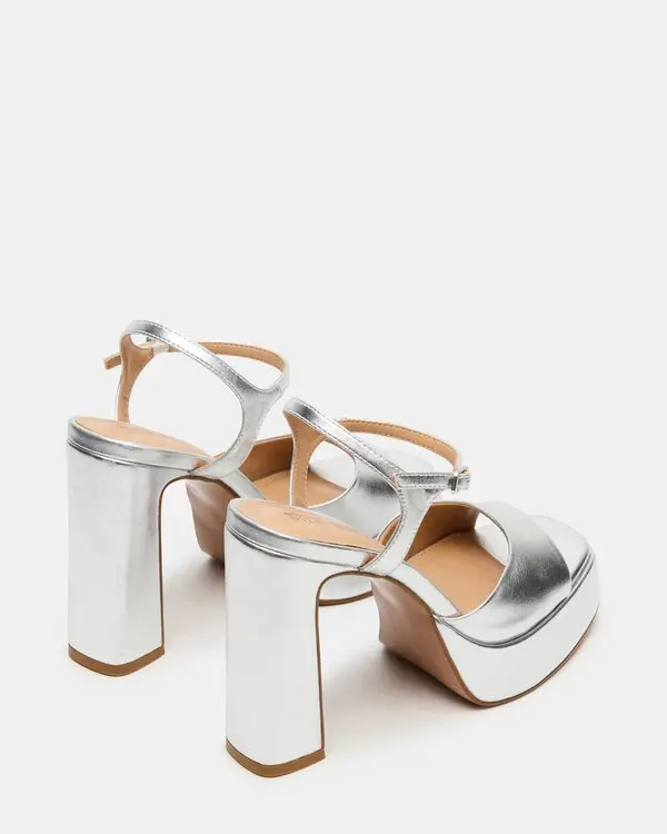 Steve Madden Liandra Block Heels