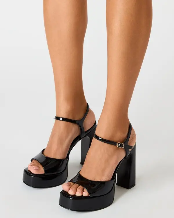 Steve Madden Liandra Block Heels