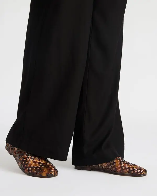 Steve Madden Grove Square Toe Flats
